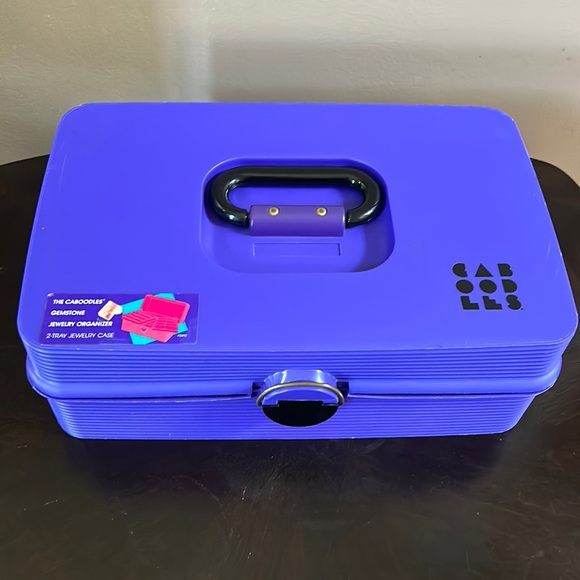 Caboodles | Storage & Organization | The Caboodles Gemstone Jewelry ...